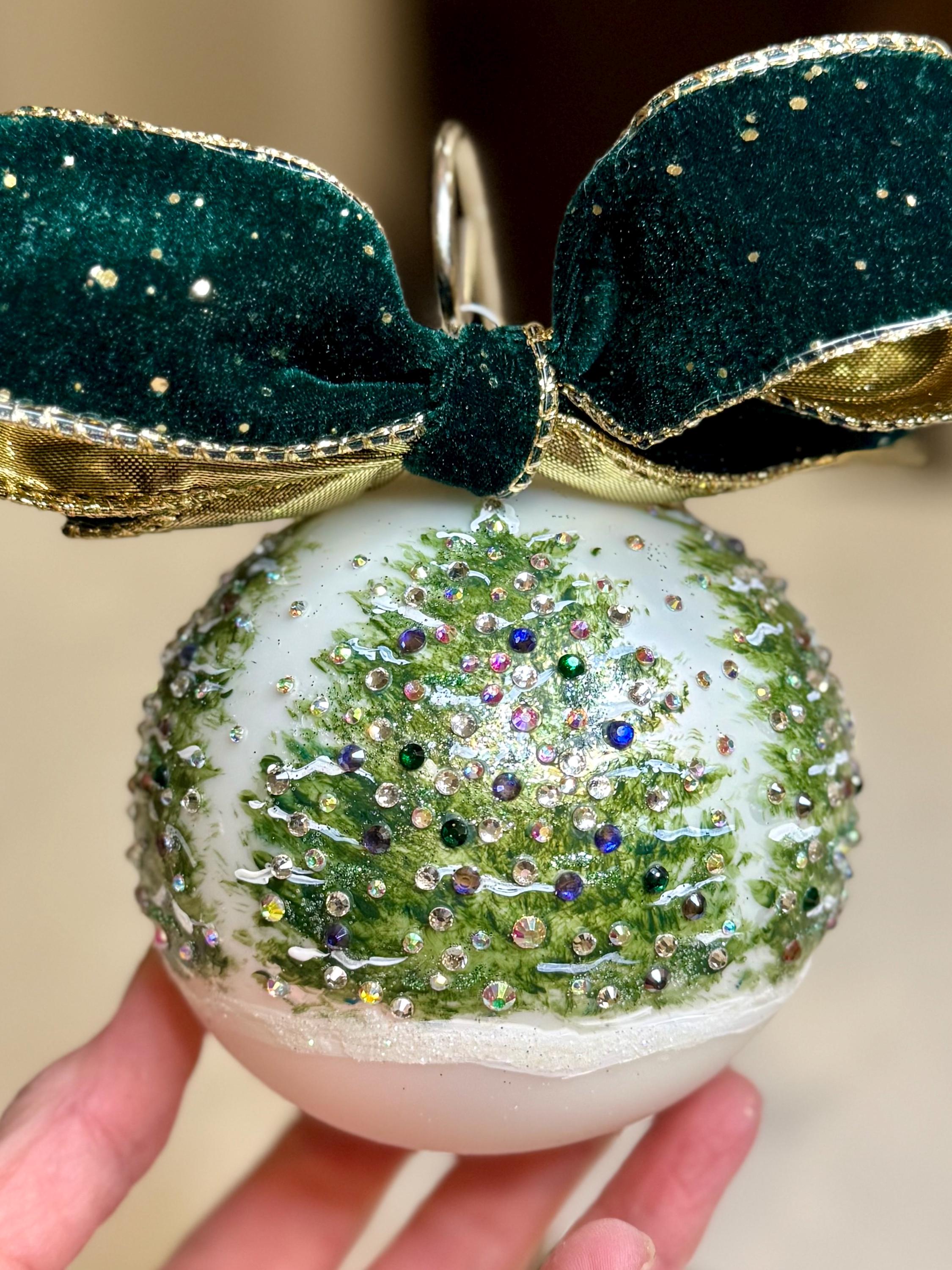 Stunning Keepsake Majestic Frasier Fir Christmas Trees With Snow, Hand ...