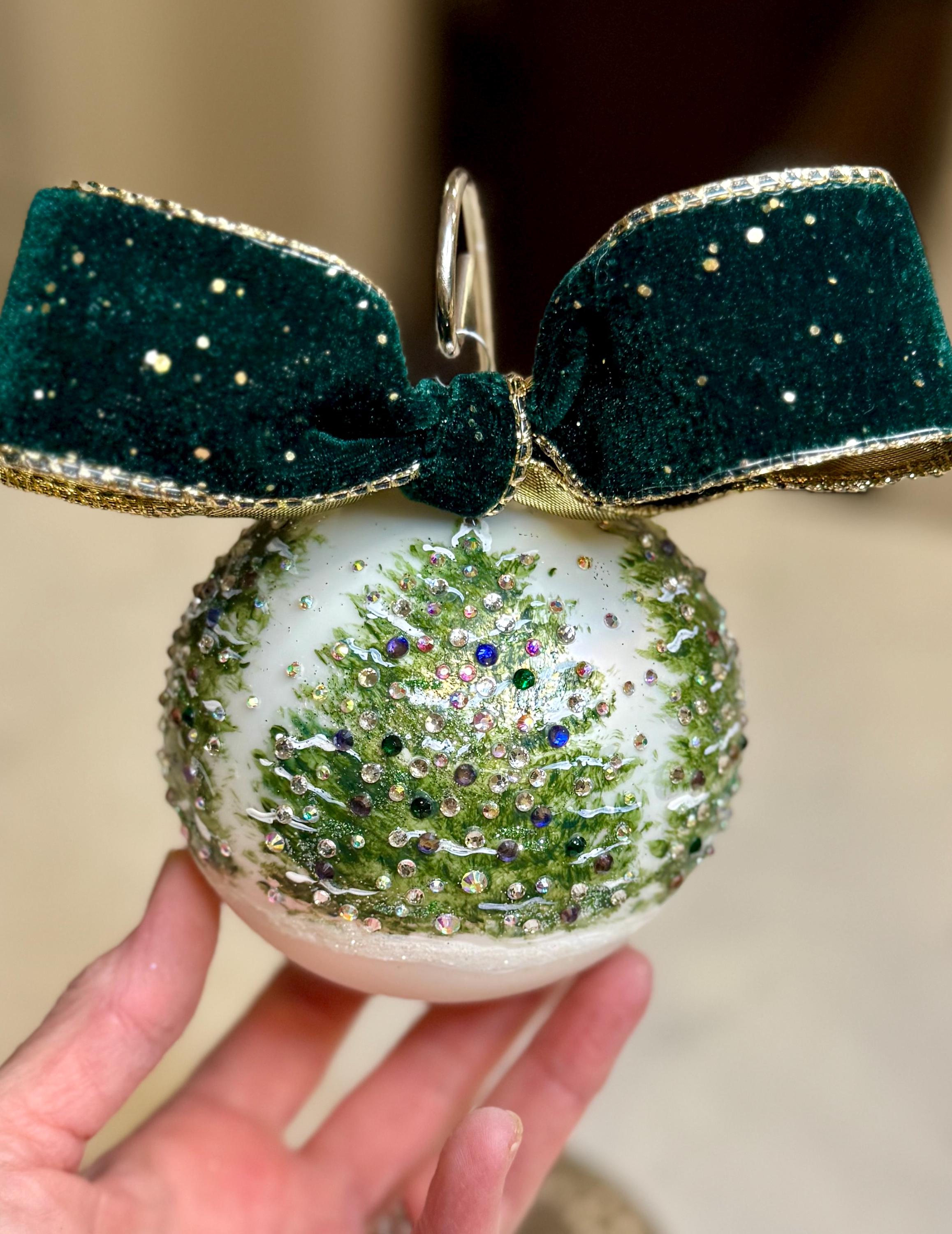 Stunning Keepsake Majestic Frasier Fir Christmas Trees With Snow, Hand ...