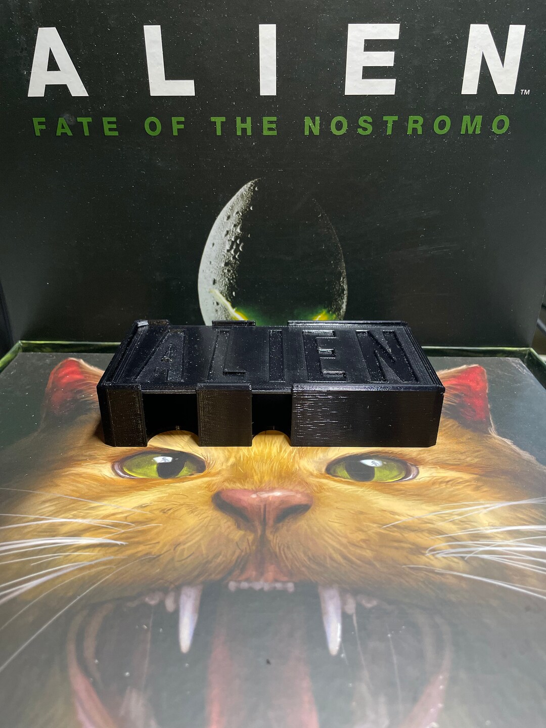 Alien Token Holder - Etsy