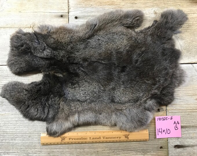 One Average Steel Grey Rabbit Hide Natural Rabbit Fur No. - Etsy