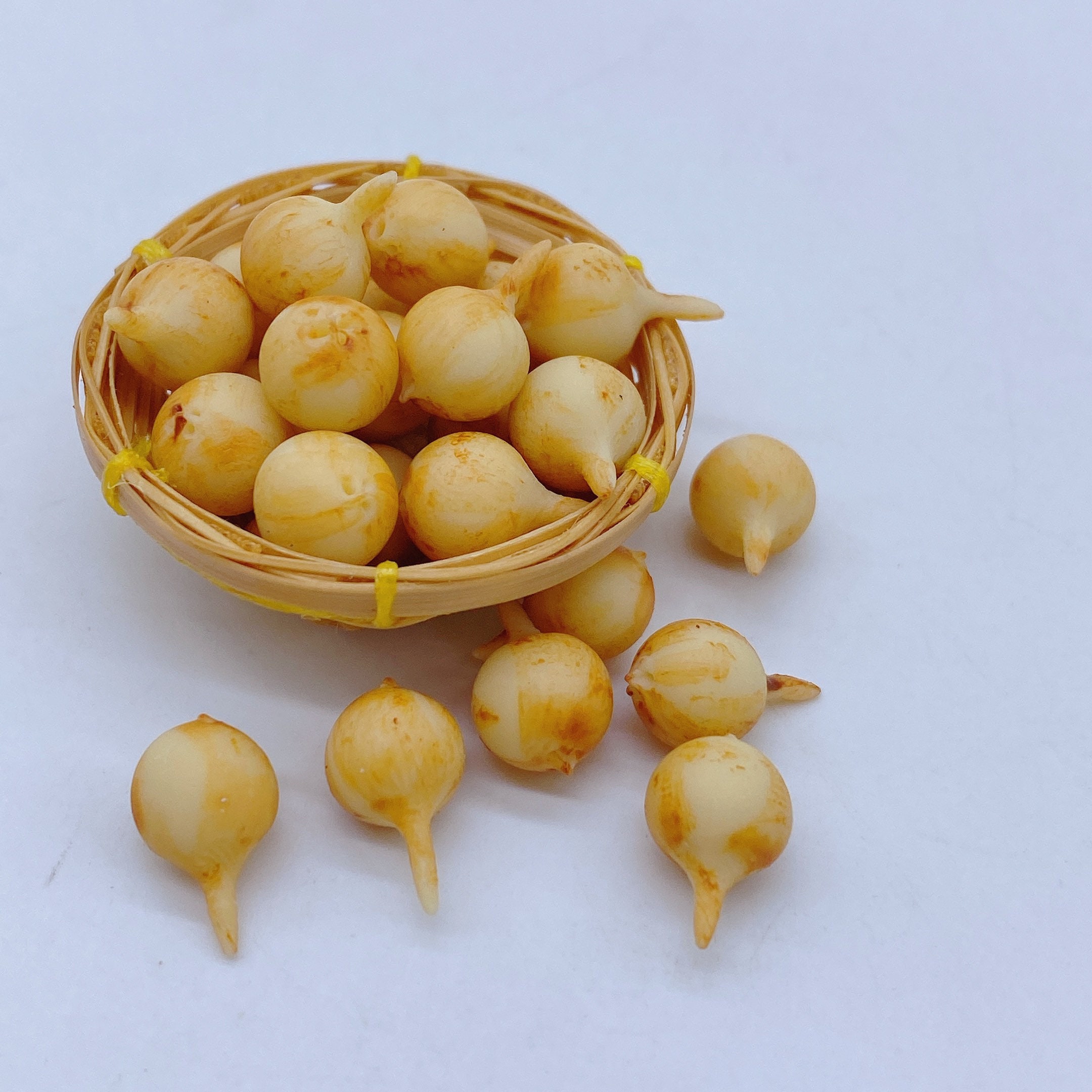 10 Pieces Miniature Onion Dollhouse Kitchen Accessories - Etsy