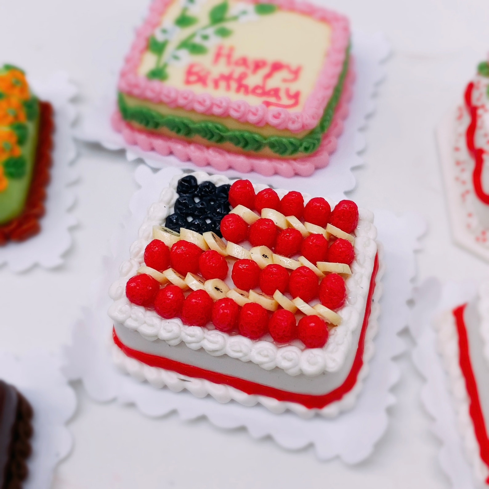 Miniature Flag Cake ,miniature Fake Cake , Fruit Cake Sweet,dollhouse ...