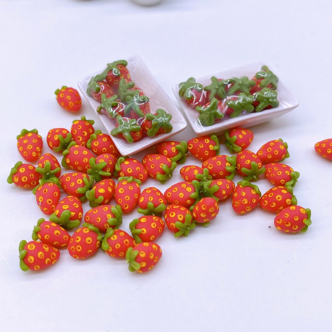 20 Pieces Miniature Strawberry With Wooden Box for Dollhouse - Etsy