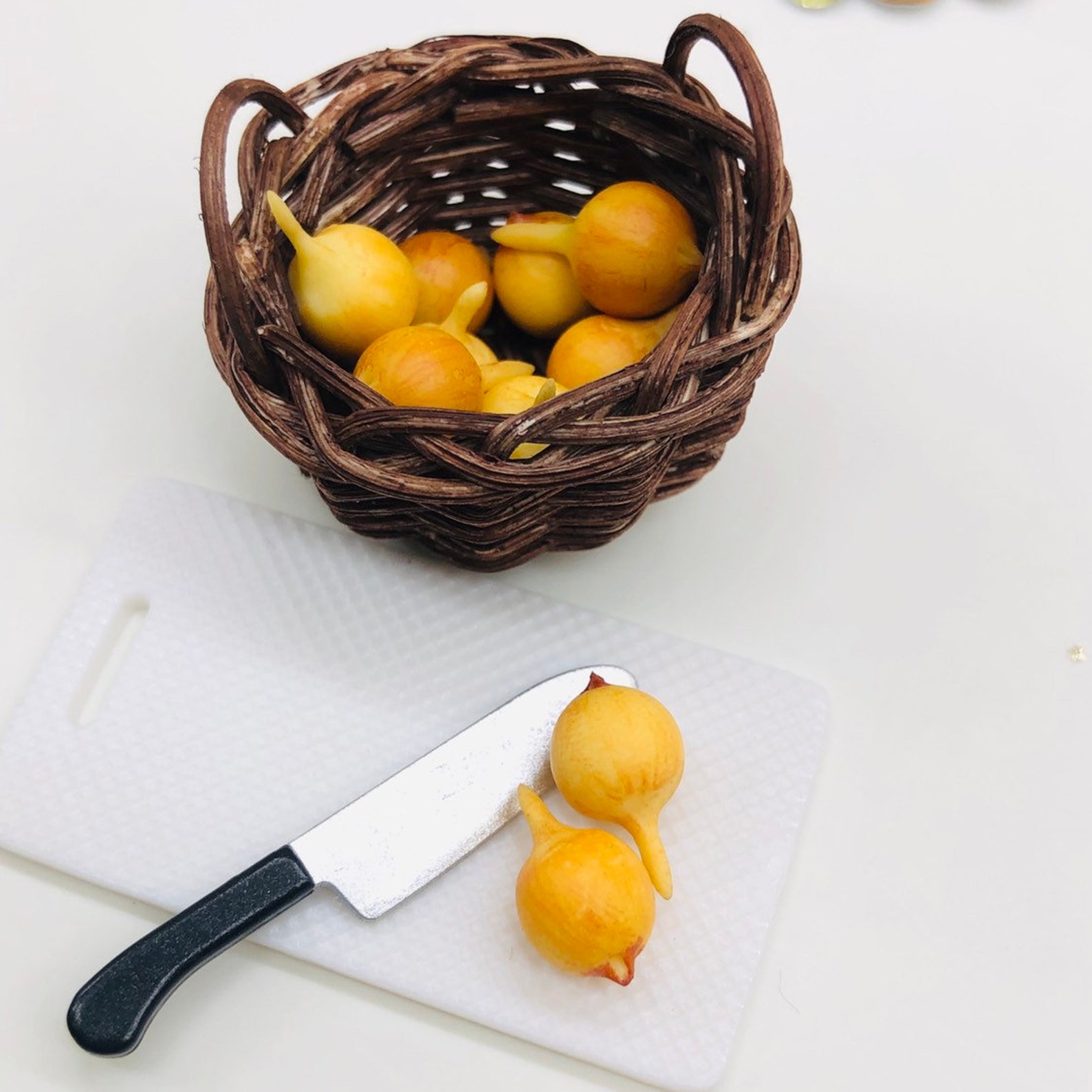 10 Pieces Miniature Onion Dollhouse Kitchen Accessories - Etsy