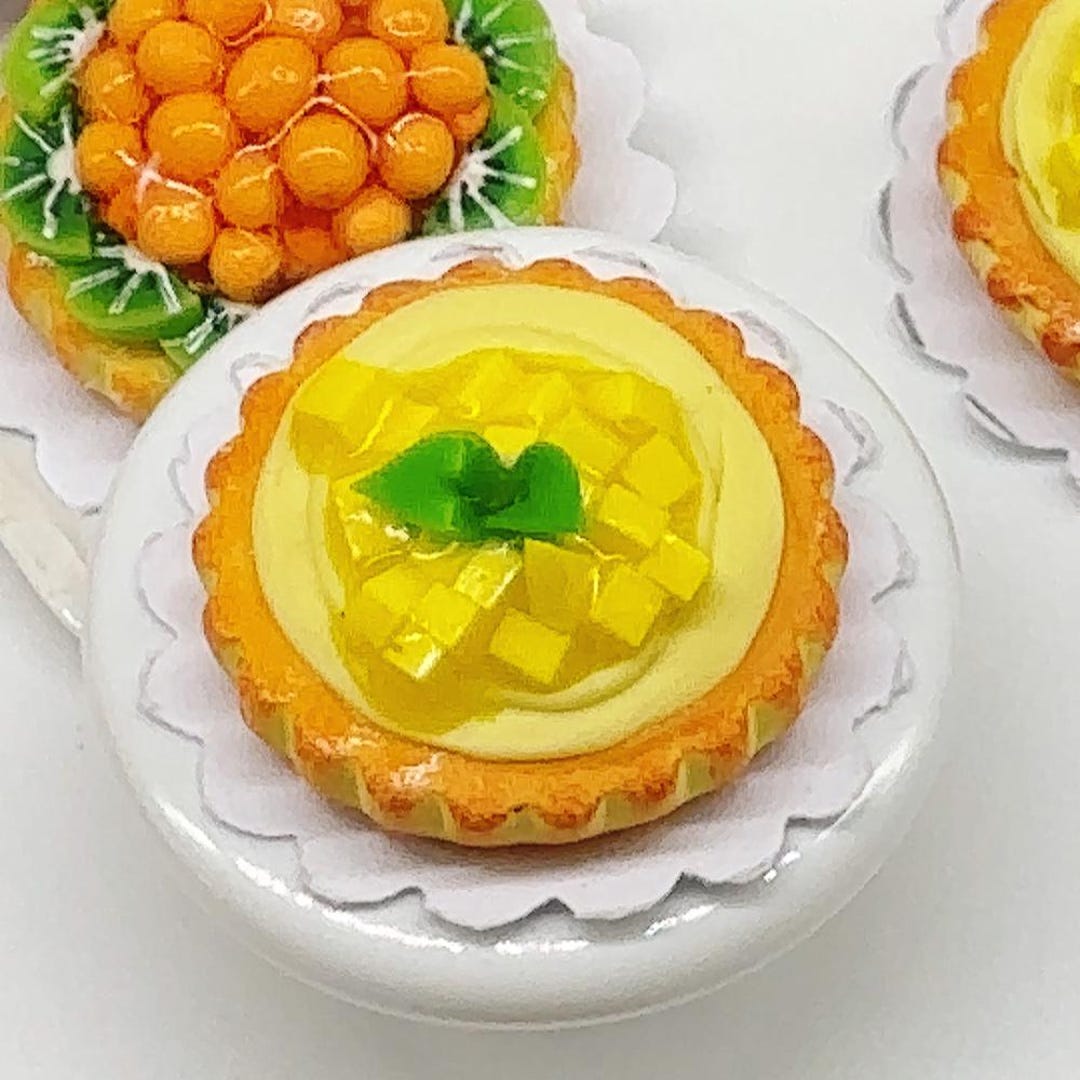 Miniature Fake Pie, Miniature Mango Tart, Miniature Fake Bakery ...