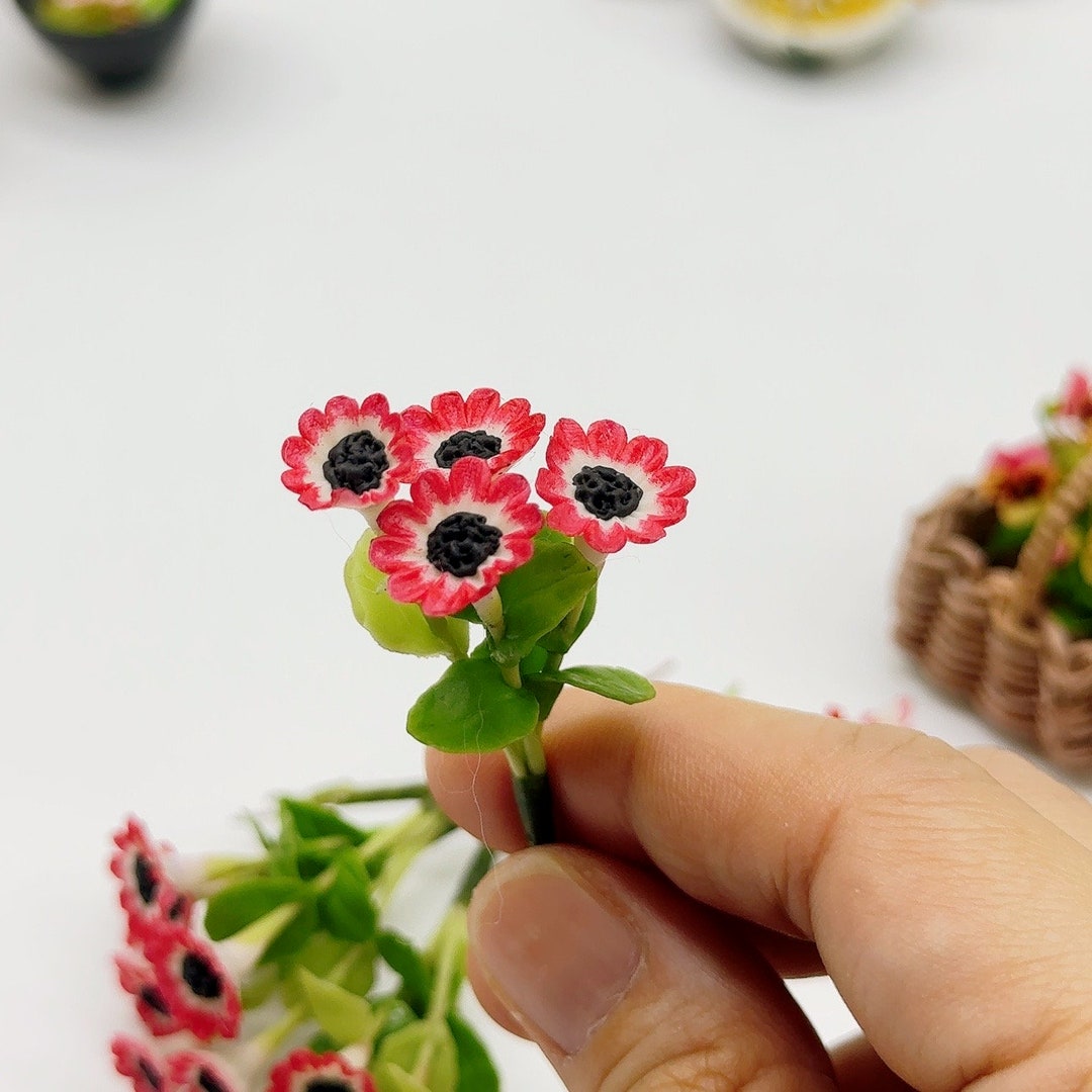 5 Bundles Miniature Flower Clay Work, Miniature Decorate for Garden ...