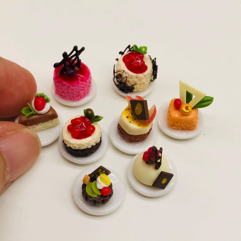 8 Pieces Miniature Mini Cake Set Miniature Cake for - Etsy