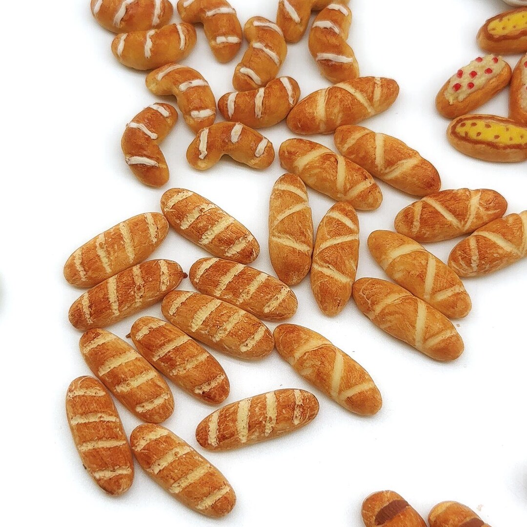 Miniature Clay Bread: Dollhouse Bakery, 10 Pieces - Etsy