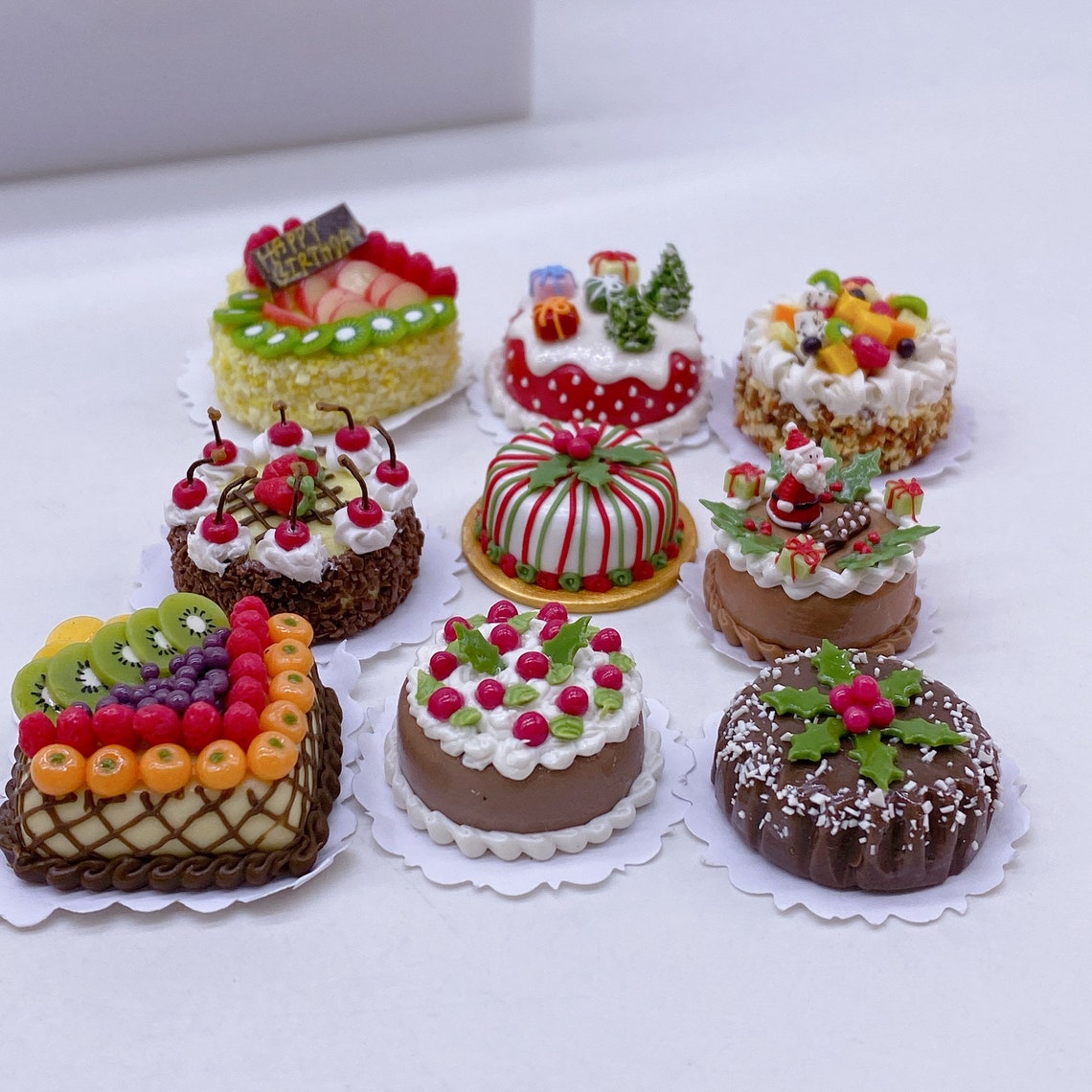 Miniature Showcase With Cake 9 Pieces Decorate for Dollhouse | Etsy