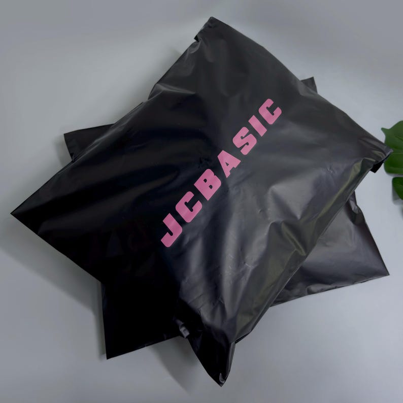 Custom Frosted Shipping Bags With Logo, Black Matte Poly Mailers ...