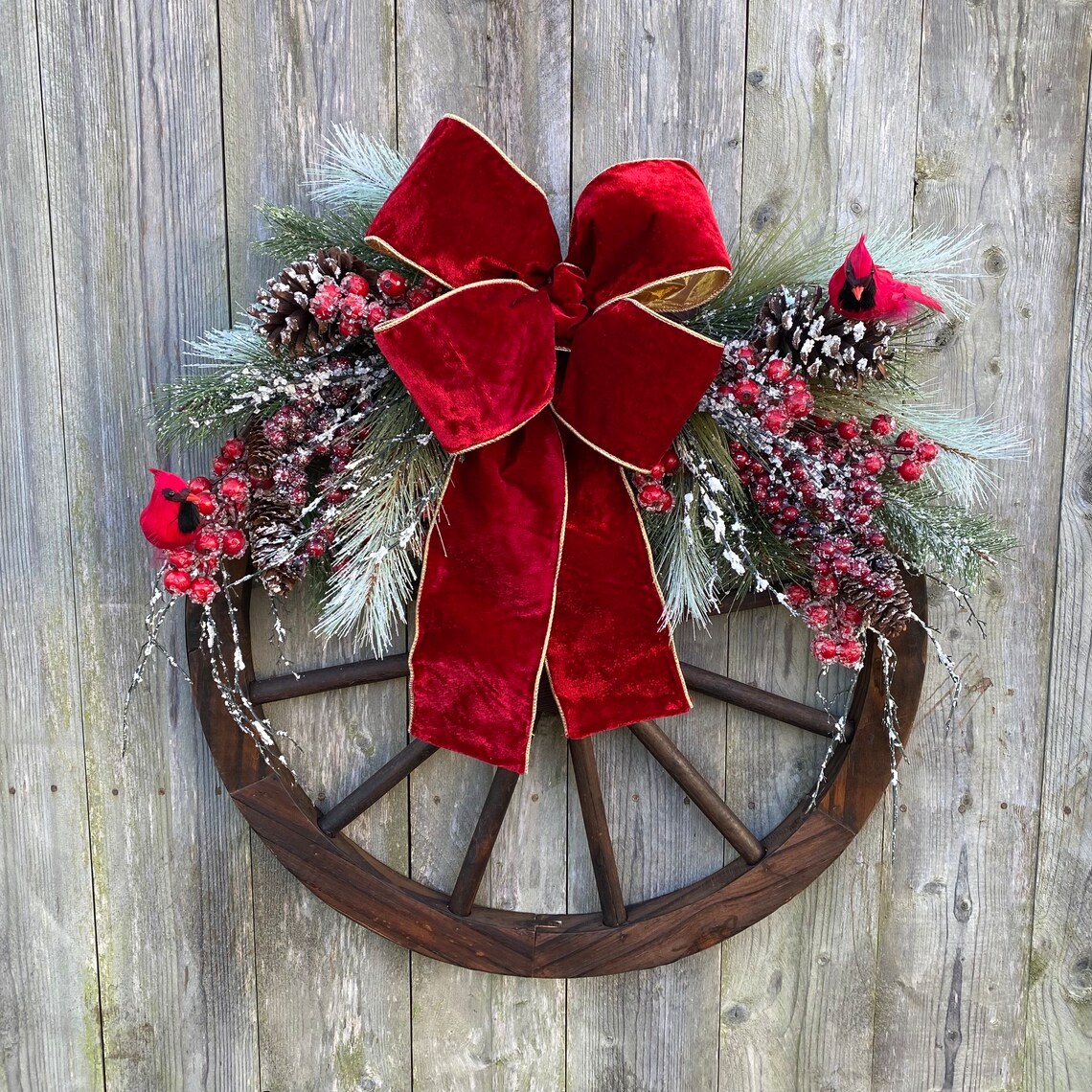 Country Christmas Wagon Wheel - Etsy