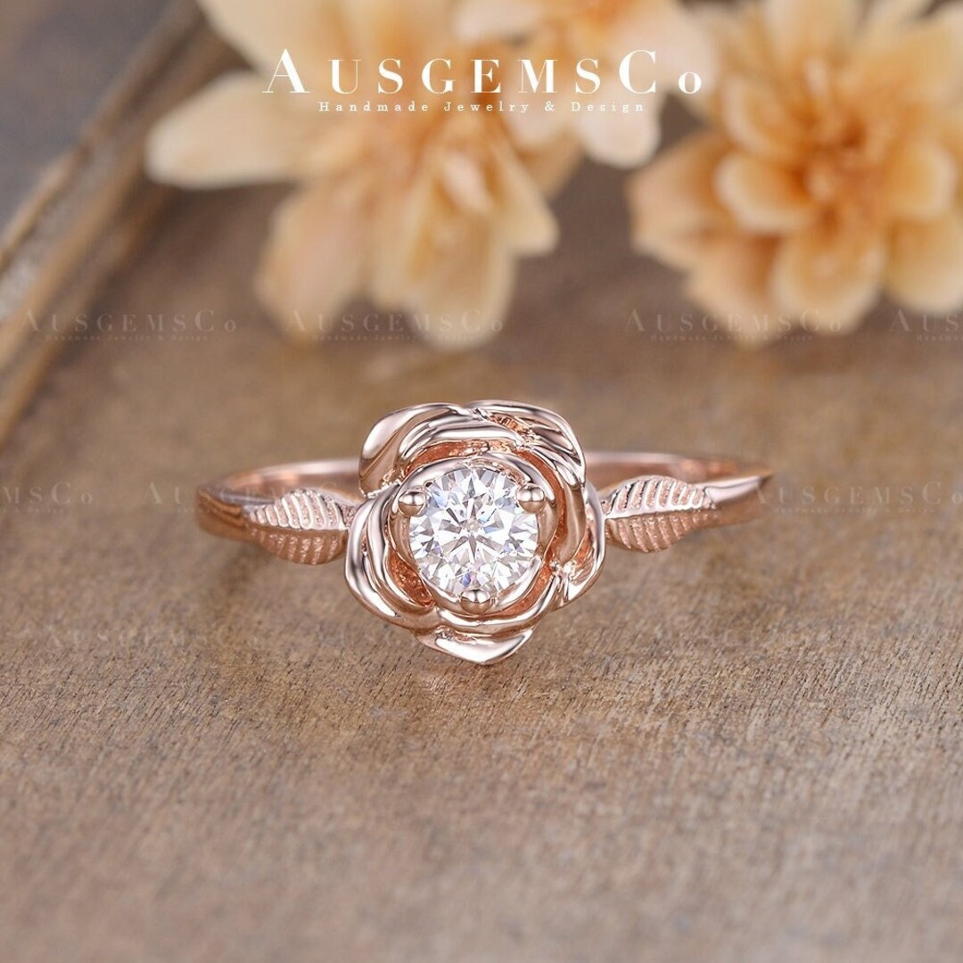 Vintage Round Moissanite Engagement Ring Flower Ring Cluster Petals ...