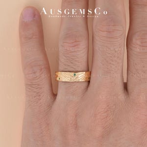 5.5mm Mens Wedding Band Emerald Nature Inspired Wedding Ring for Him ...