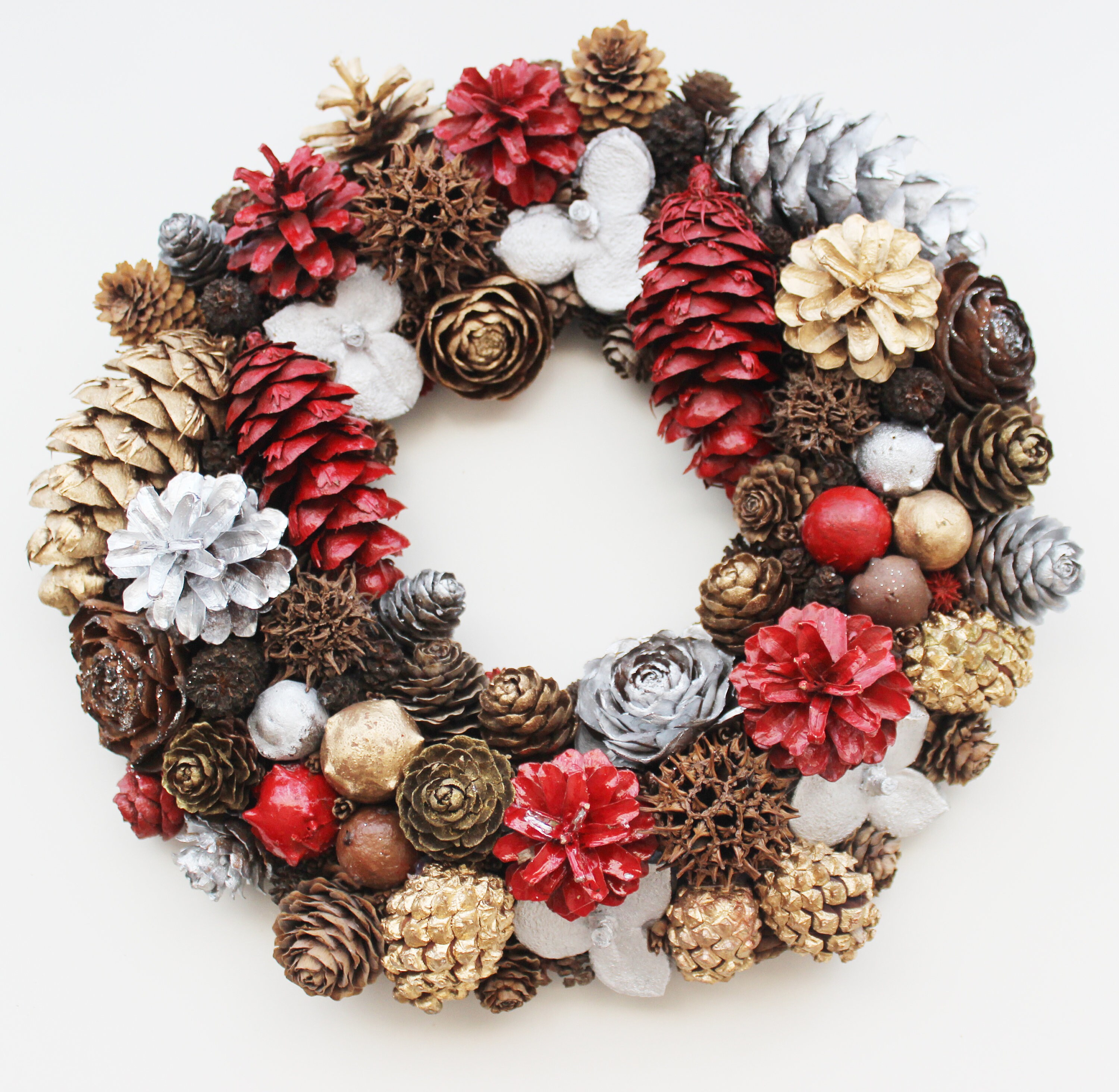 Couronne de Noël Cône de pin Couronne Couronne dhiver rustique Couronne ...