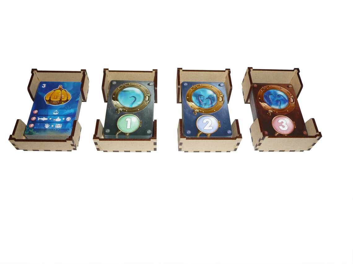 Oceanos Game Organizer | Etsy