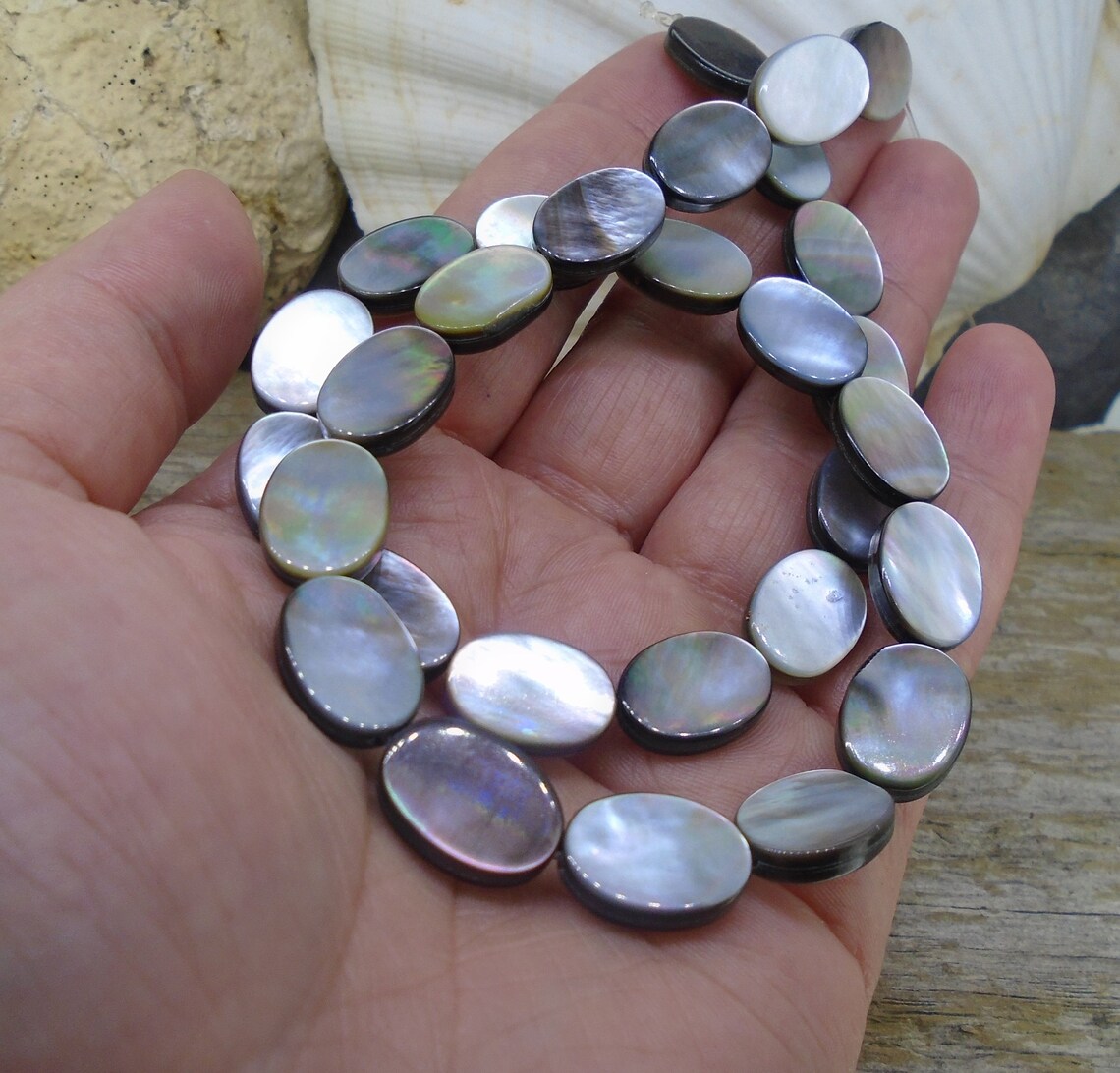 Medium Tahitian Black Lip Oyster Mother of Pearl Beads 40cm | Etsy