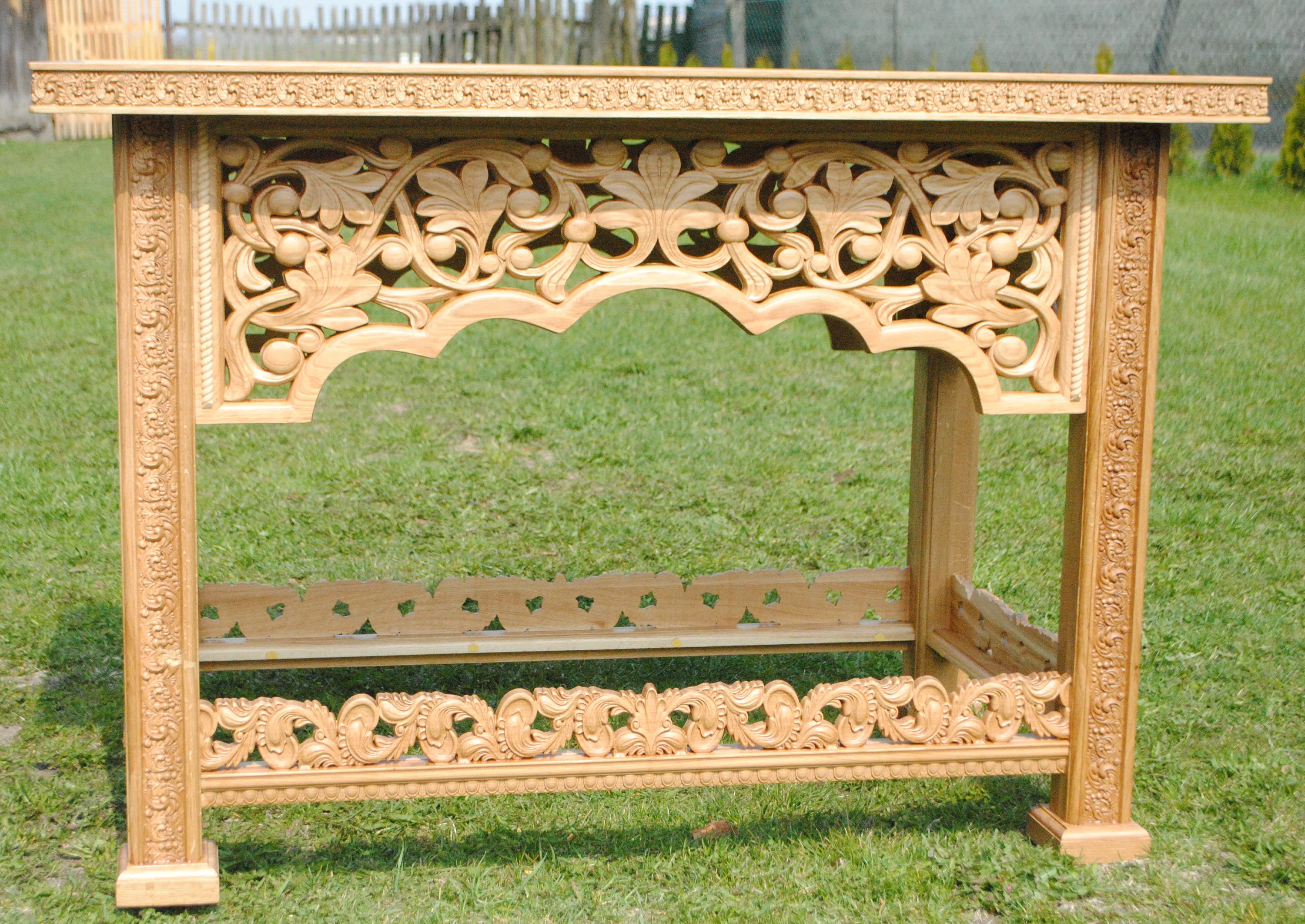 Wood Carved Ceremonial Table for the Shroud of Christ. - Etsy