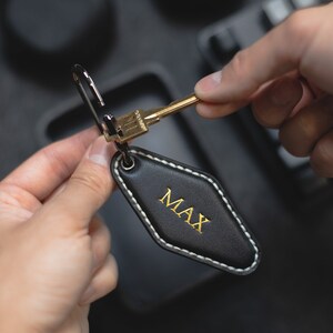 Embossed Diamond Leather Keychains (name) - Personalized Leather Key ...