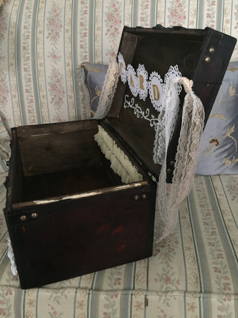 White Vintage Trunk Card Holder| Wedding Card Holder|vintage Wedding ...