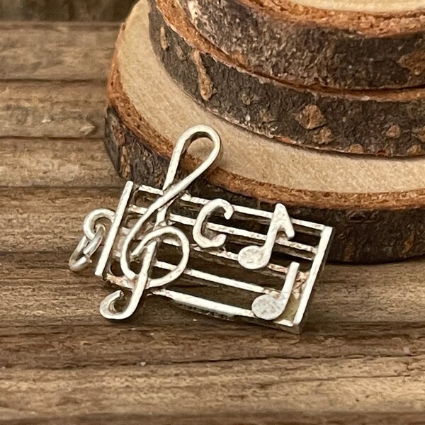 Music Pendant - Etsy
