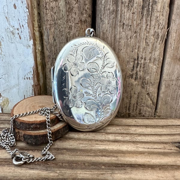 Silver Oval Locket - Etsy