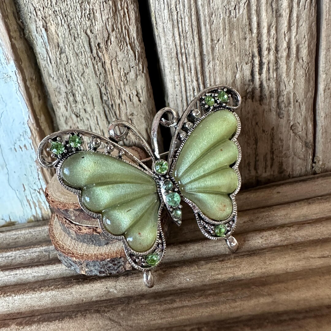 Vintage Butterfly Brooch, 1970s Costume Jewellery, Emerald Green Diamanté Insect Bug Wing ...