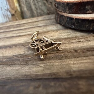 Vintage 1974 Solid 9ct Gold Spinning Wheel Charm, Bracelet Necklace ...