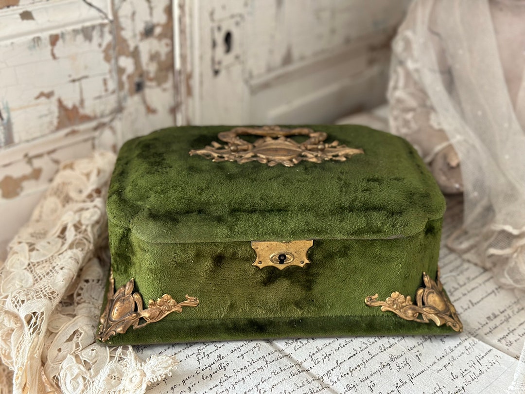 Charming Antique Victorian Velvet Jewelry Box, Green Velvet, Tufted ...