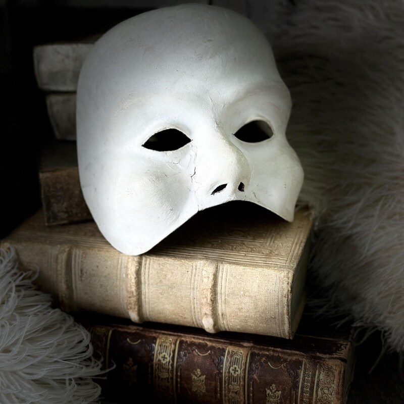 Boudoir Mask - Etsy