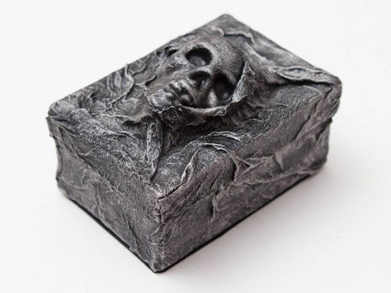 Halloween skull keepsake box | Etsy
