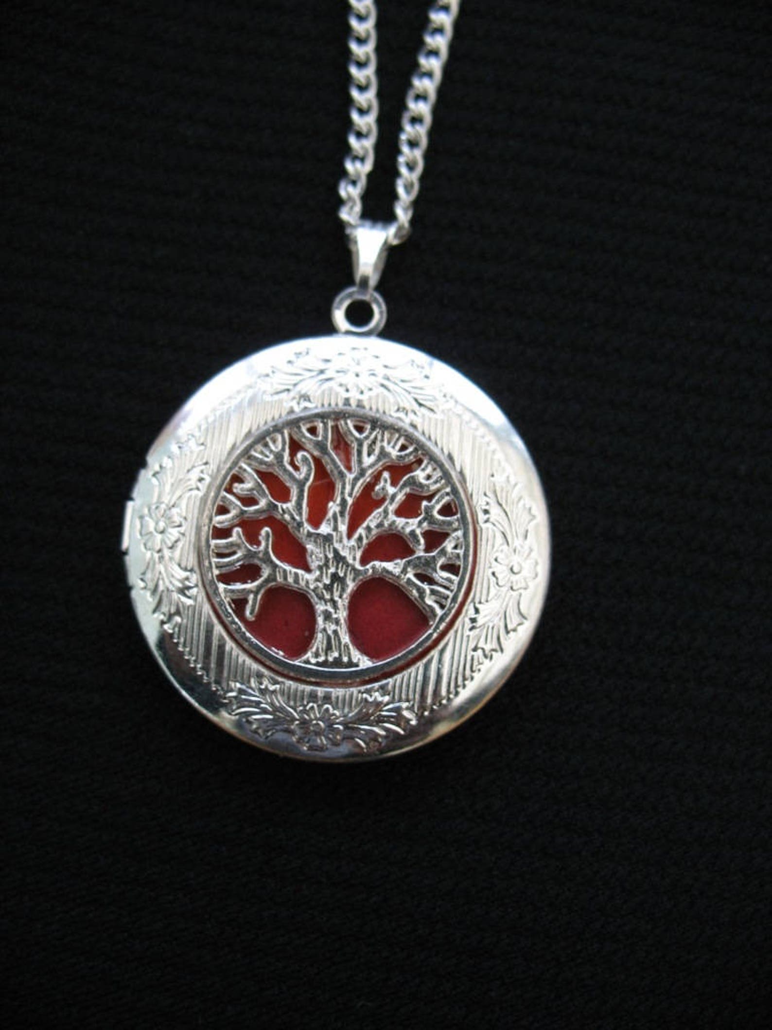 Celtic Tree of Life Silver plated Locket Vintage Sacred Oak - Etsy