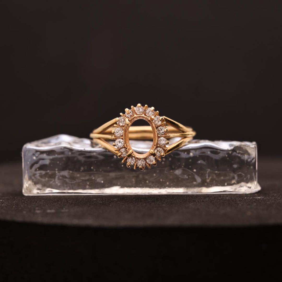 14k Yellow Gold Oval Mounting With Round Brilliant Diamonds, MOUNTING ...