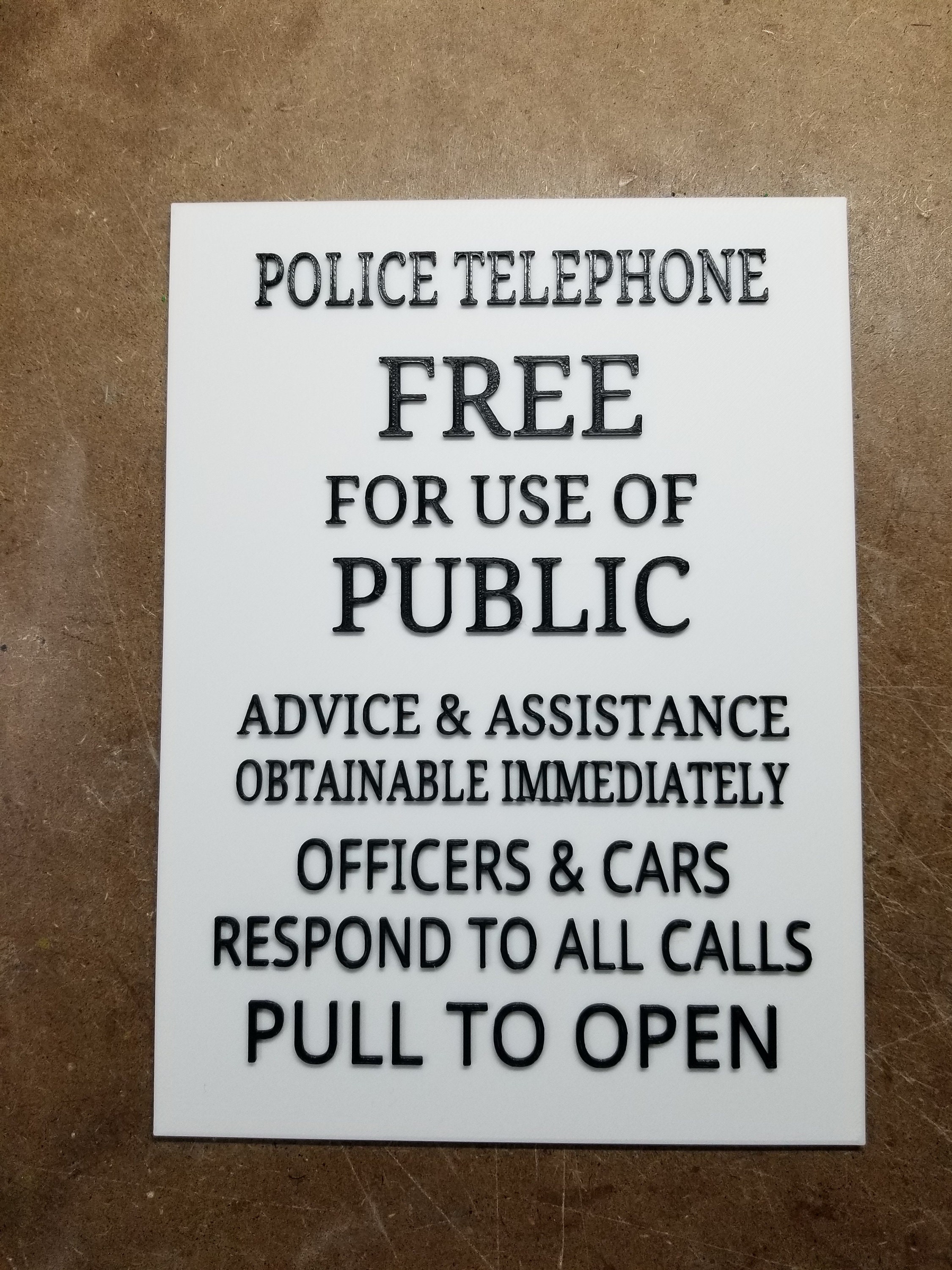 Tardis Doctor Who Sign