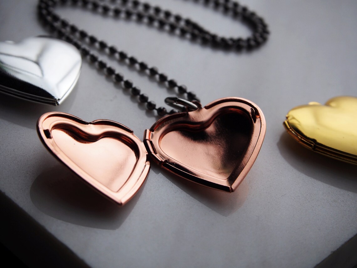 HEAT Shape Handwritten Locket Necklace, Handwriting Locket, Handwriting ...
