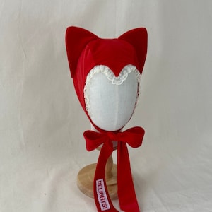 Cat Bonnet (red Velvet) - Etsy
