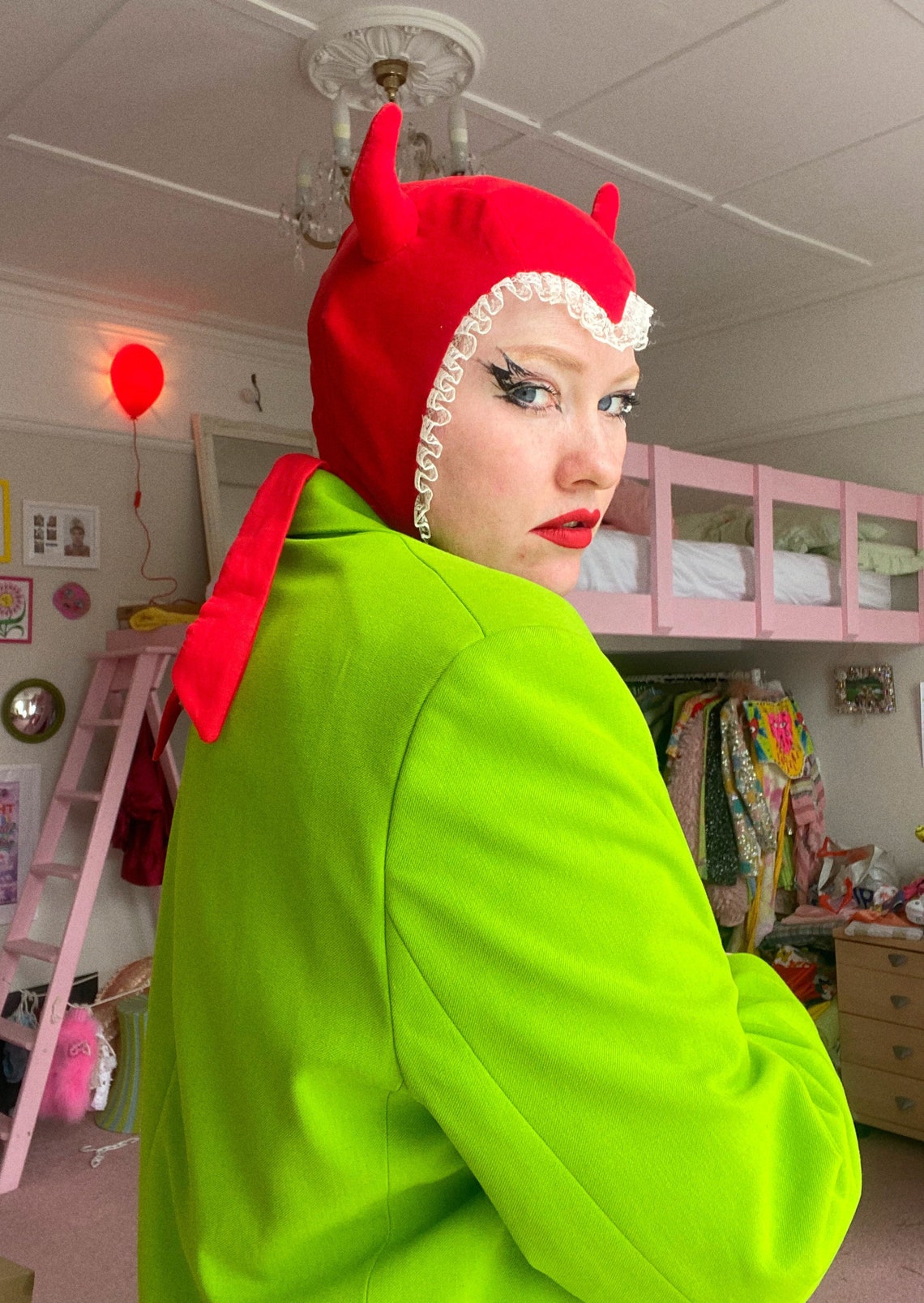 Devil Bonnet red Velvet - Etsy