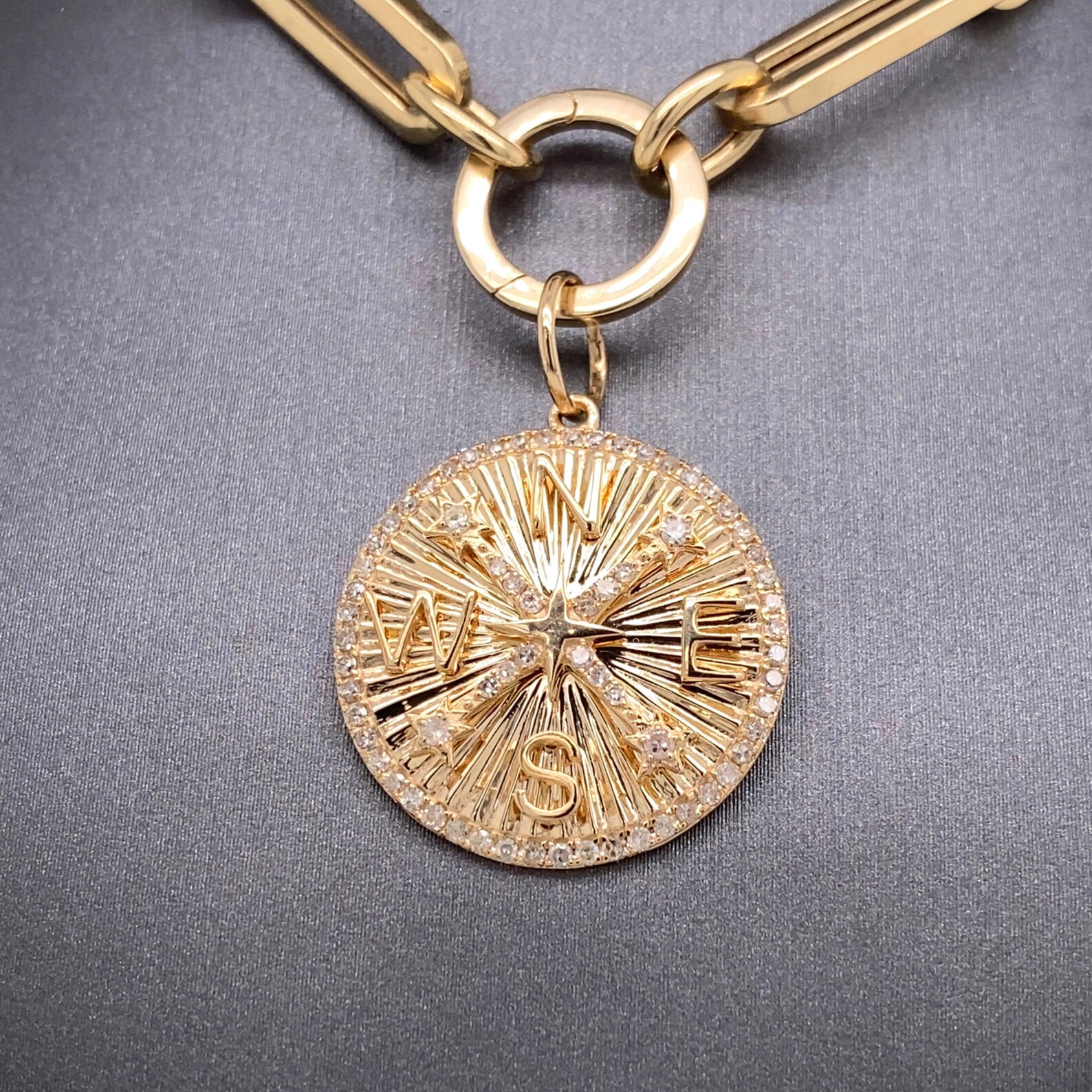 14K Solid Gold Textured Gold Design Diamond Rim Pave - Etsy