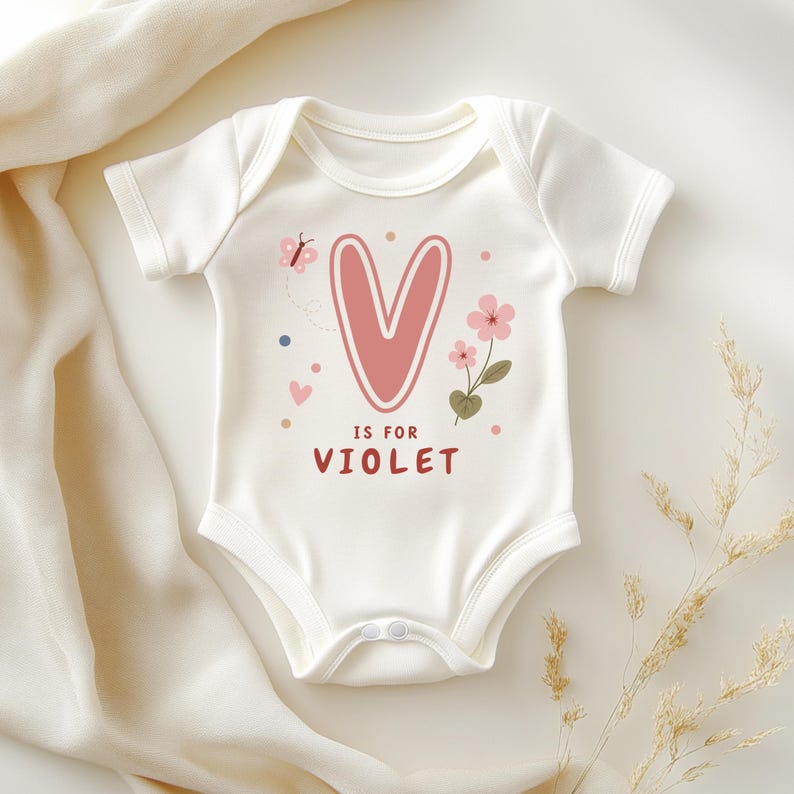 Personalized Named Onesie®, Custom Letter Bodysuit - Etsy UK