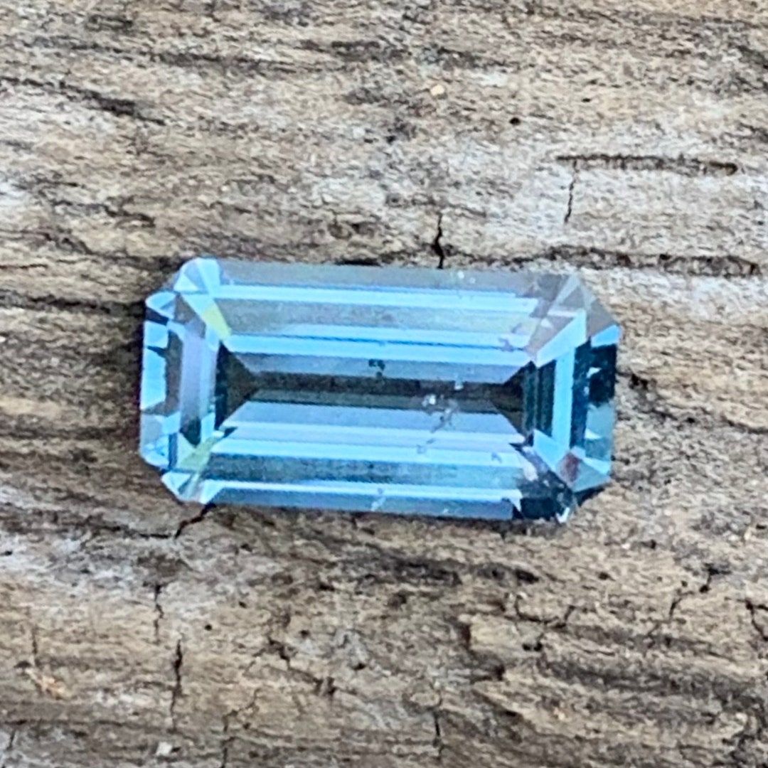 Teal Blue Spinel Emerald Cut Octagon 8.4 Mm / 0.97 Ct Natural Loose ...