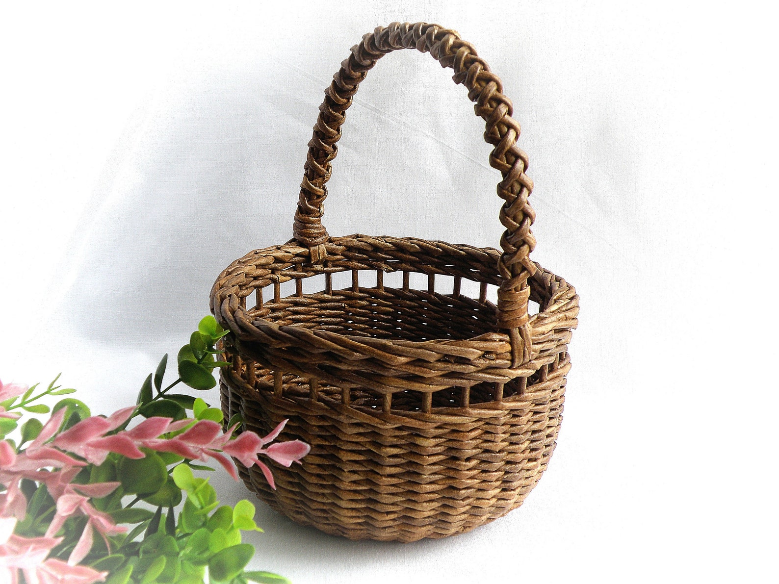 Flower Basket for a Rustic Wedding Romantic Flower Girl Basket - Etsy