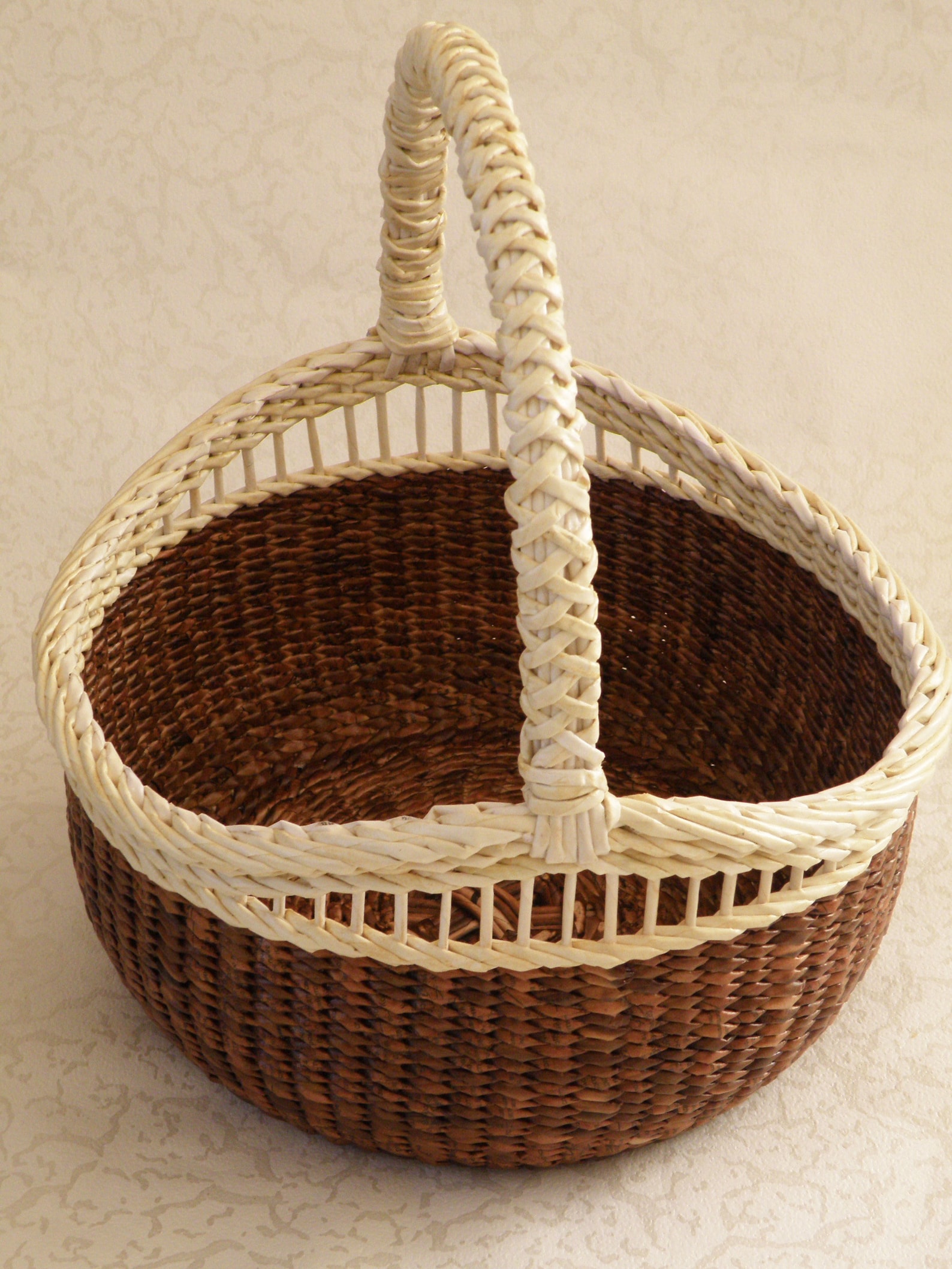 Large Round Handwoven Wicker Basket With Handle Rustic Wedding | Etsy