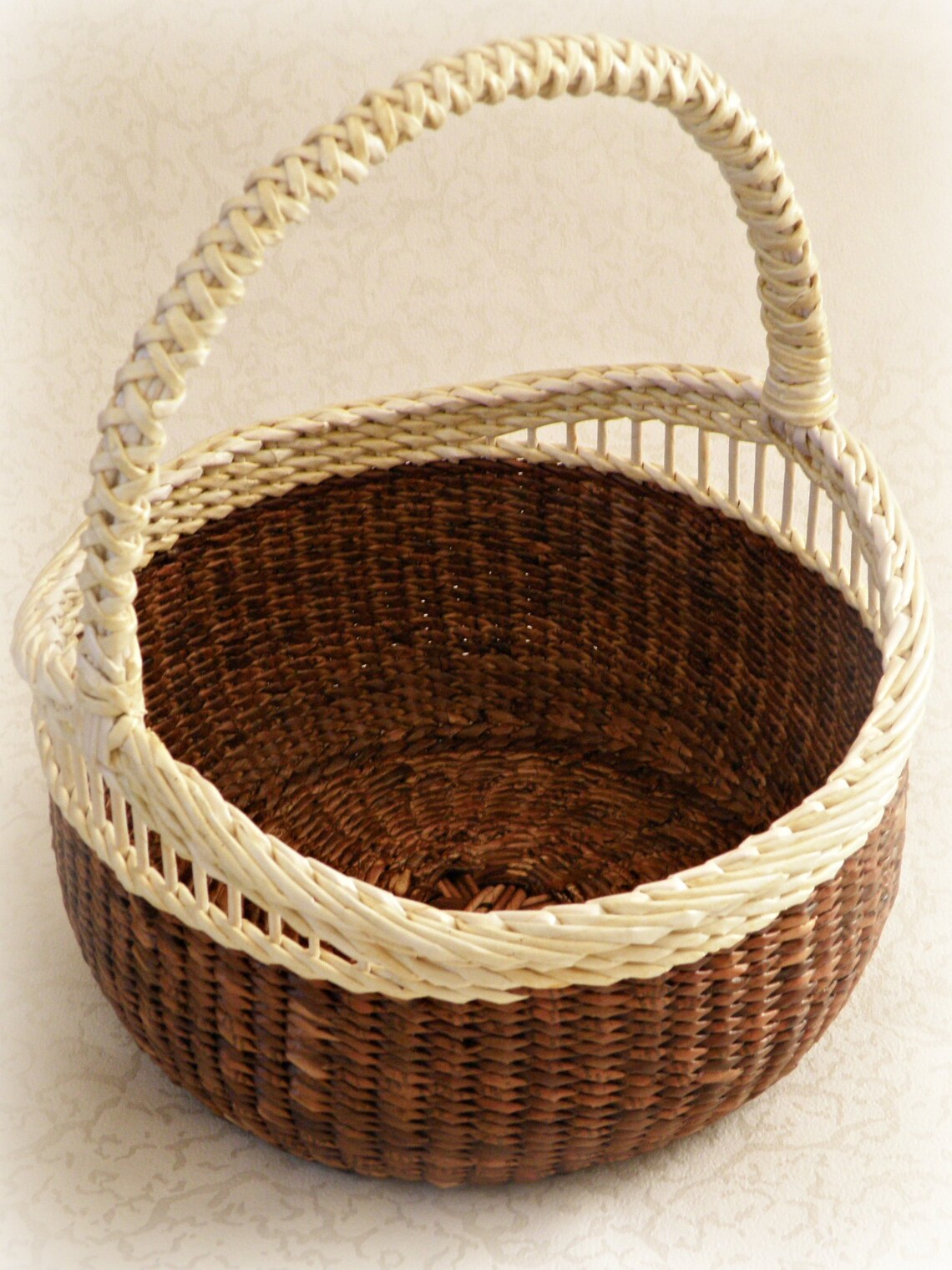 Large Round Handwoven Wicker Basket With Handle Rustic Wedding | Etsy