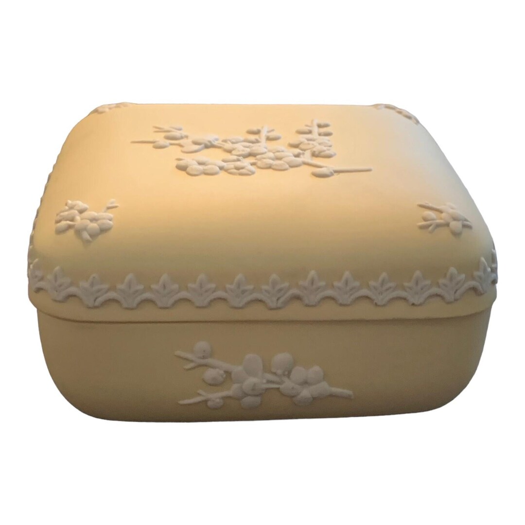 Wedgwood Primrose Yellow Jasperware Trinket Box 4” Prunus Blossom ...