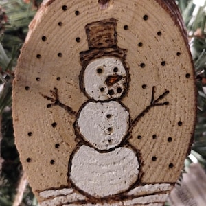 Wood Burned Snowman Ornament: Hand Painted Christmas Tree Decor - Etsy