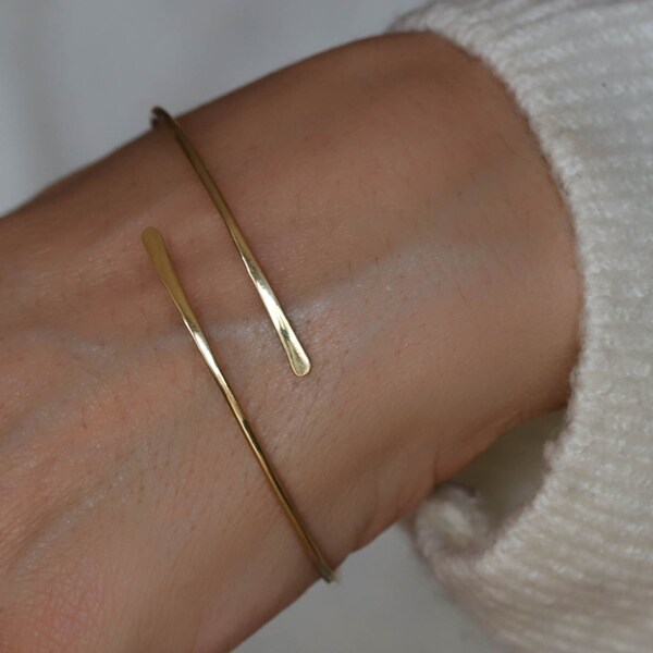 Solid Gold Bracelet - Etsy