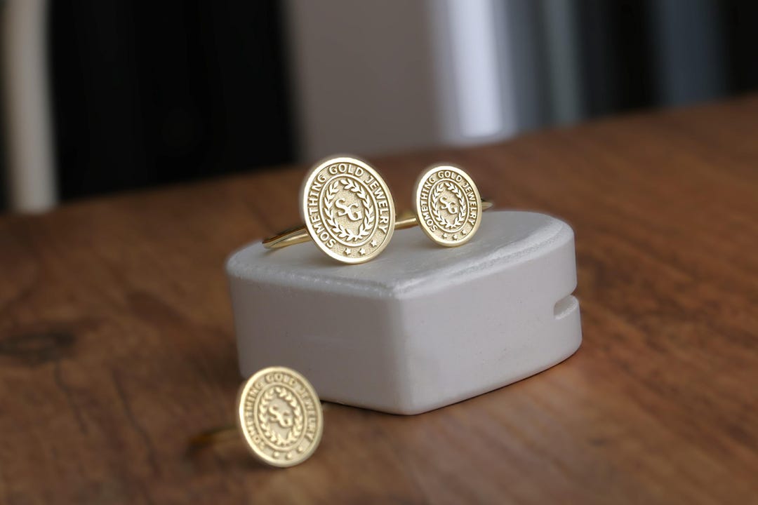 Custom Gold Dainty College Class Ring, Personalized Gold Graduation ...