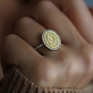 Solid Gold Diamond College Class Rings, Women's Class Ring, Gold ...
