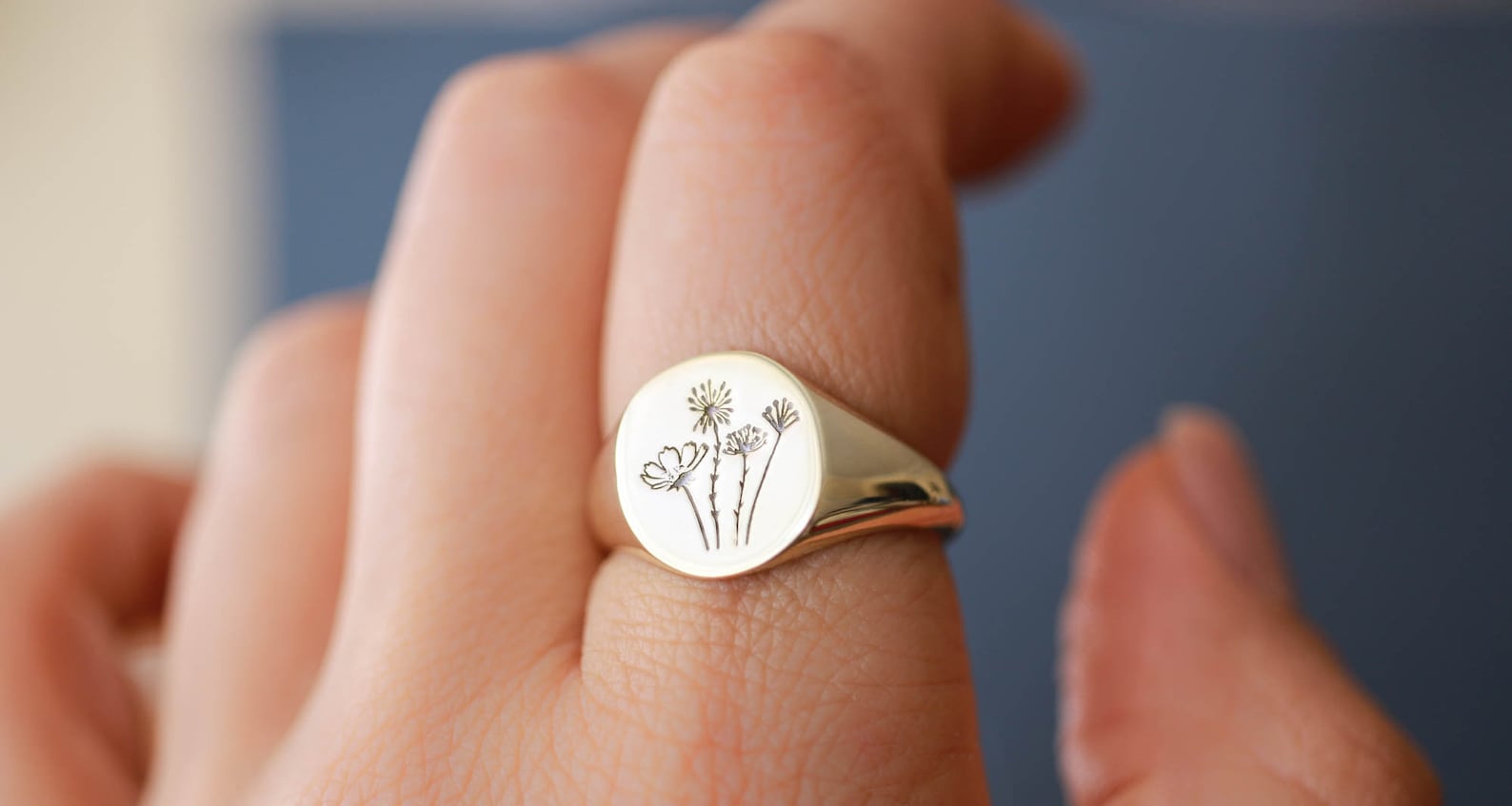 Flower Ring Gold Wildflower Signet Ring Floral Ring | Etsy