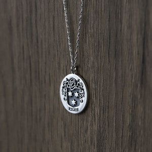 Family Crest Necklace, Custom Family Crest Pendant, Silver Crest ...