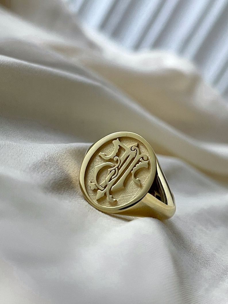 Custom Gold Monogram Engraved Signet Ring Gold Initial - Etsy
